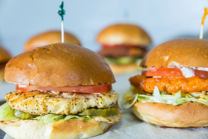 Wing It On! – A Fast Casual Chain Selling Fresh, Antibiotic-Free ...