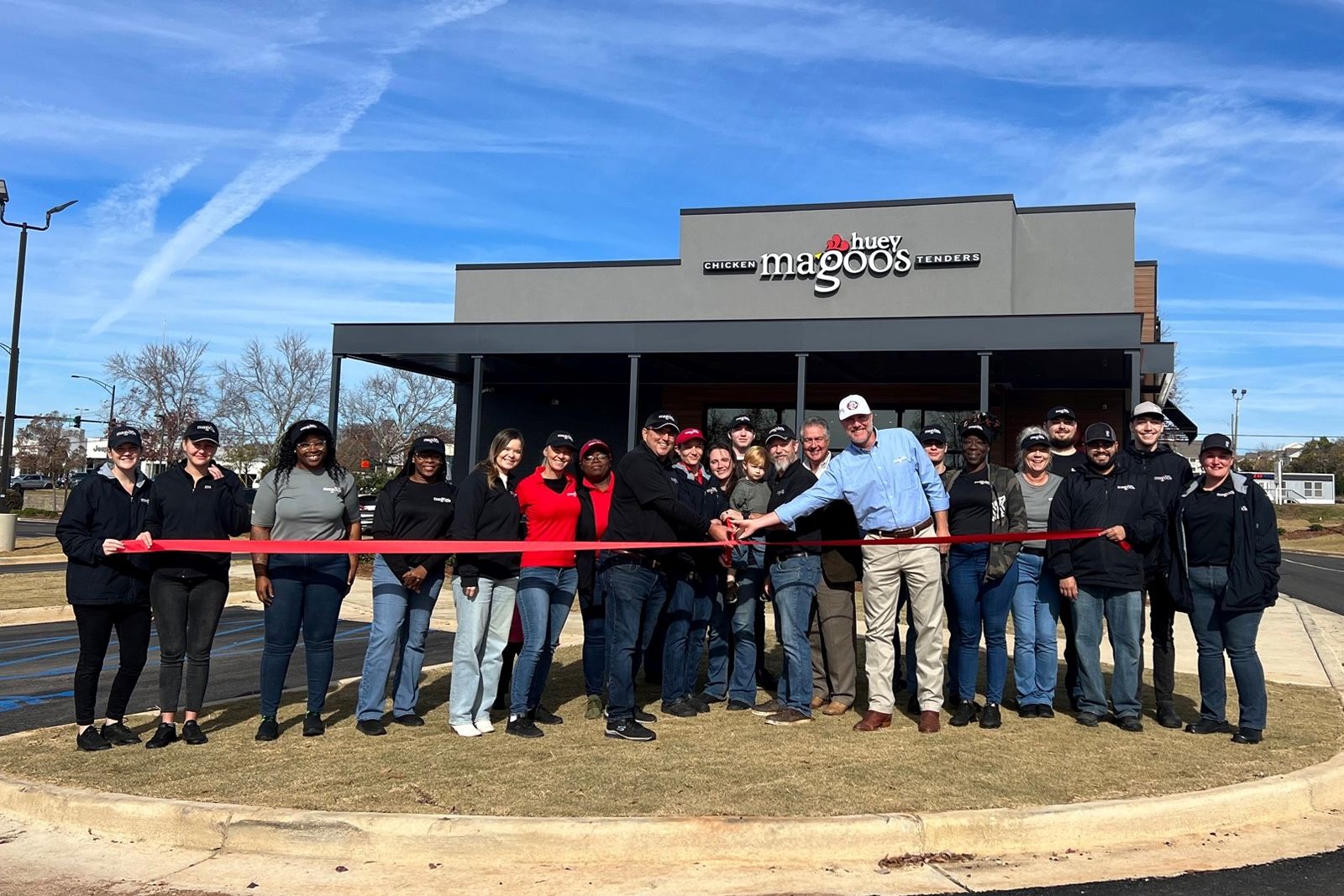 Huey Magoo’s Now Open In Prattville, Alabama | RestaurantNewsRelease.com